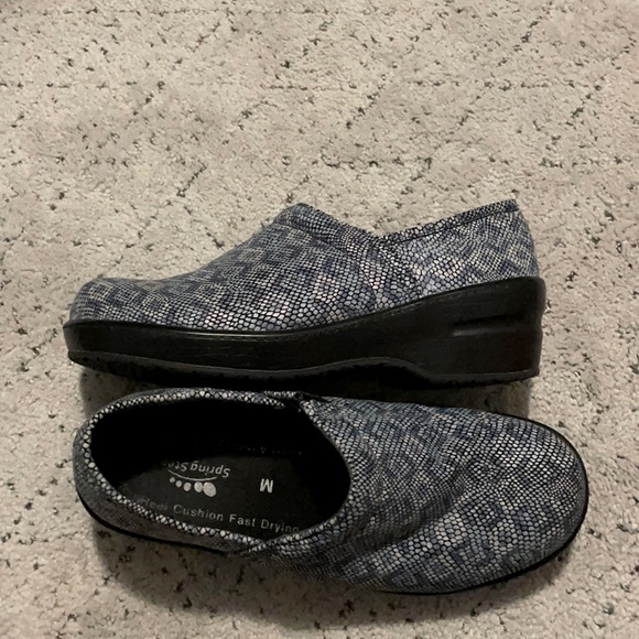 Spring Step | Shoes | Spring Steps Nursing Clogs | Poshmark